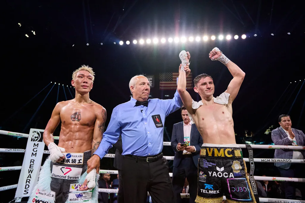 ¡David “El Rey” Picasso levanta la mano! - Box al Día